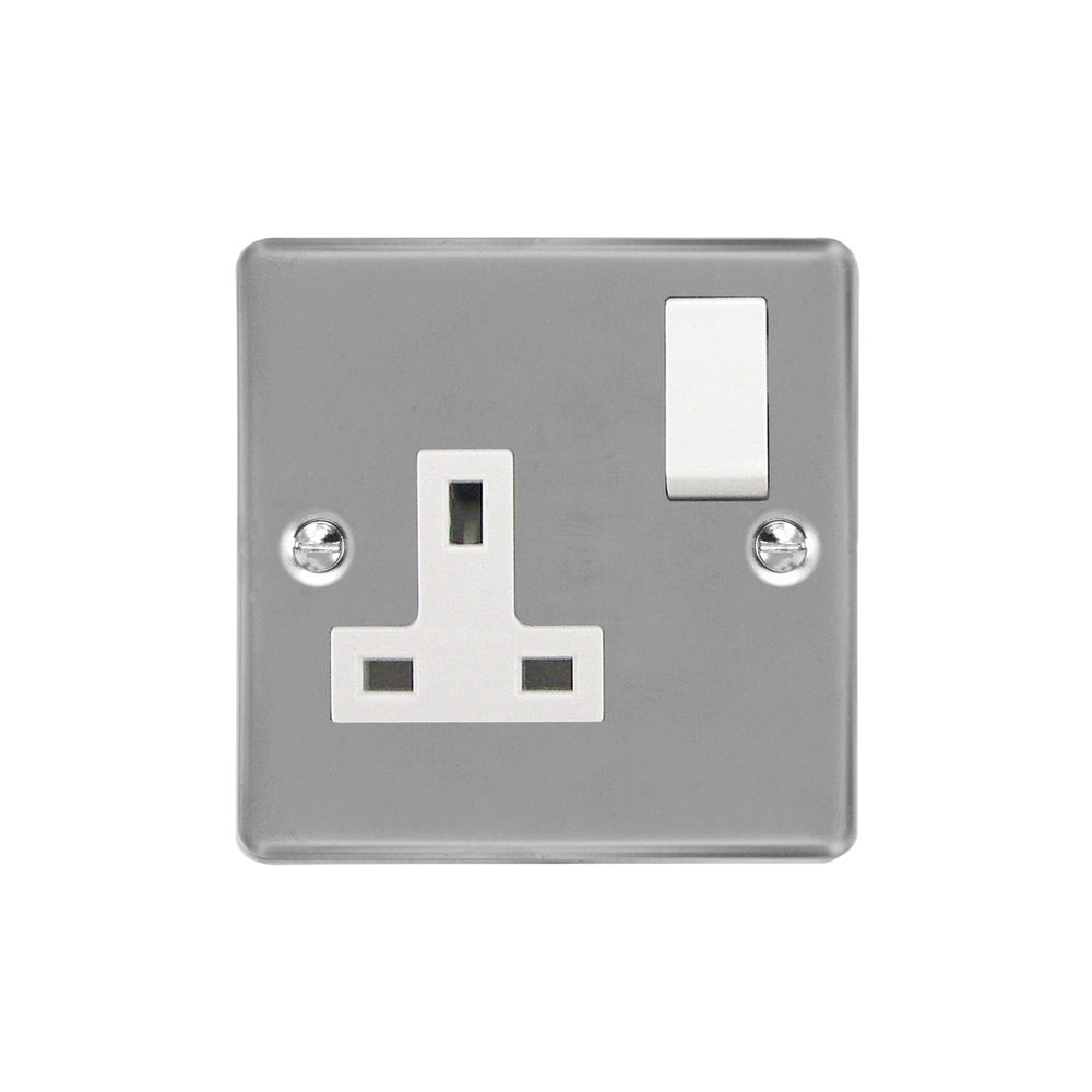 Wall Socket 1 gang 13 amp switched socket outlet Polished Chrome | Mr ...