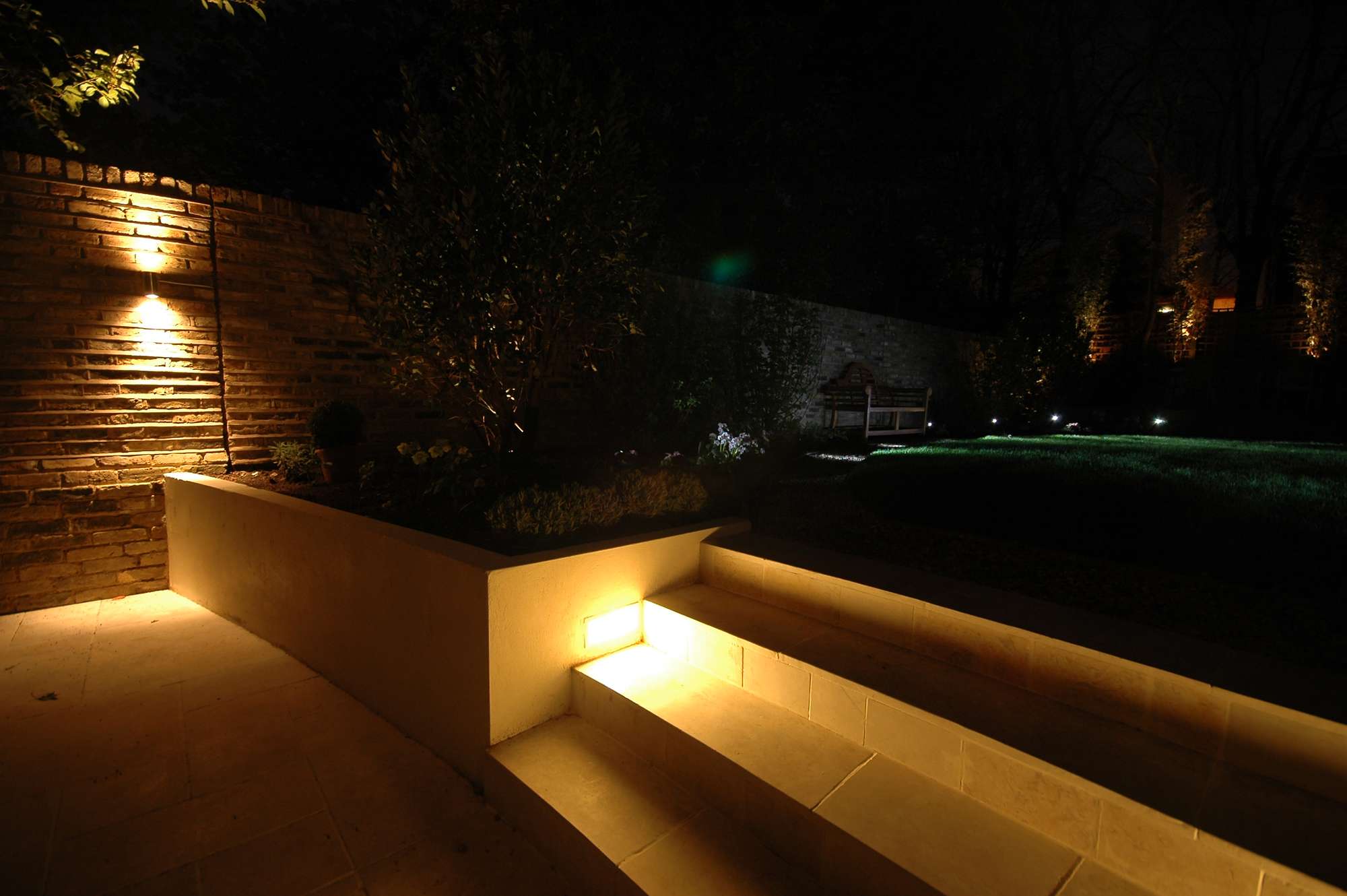 Recessed Brick Light E27 240V Silver 40W | Mr Resistor Lighting