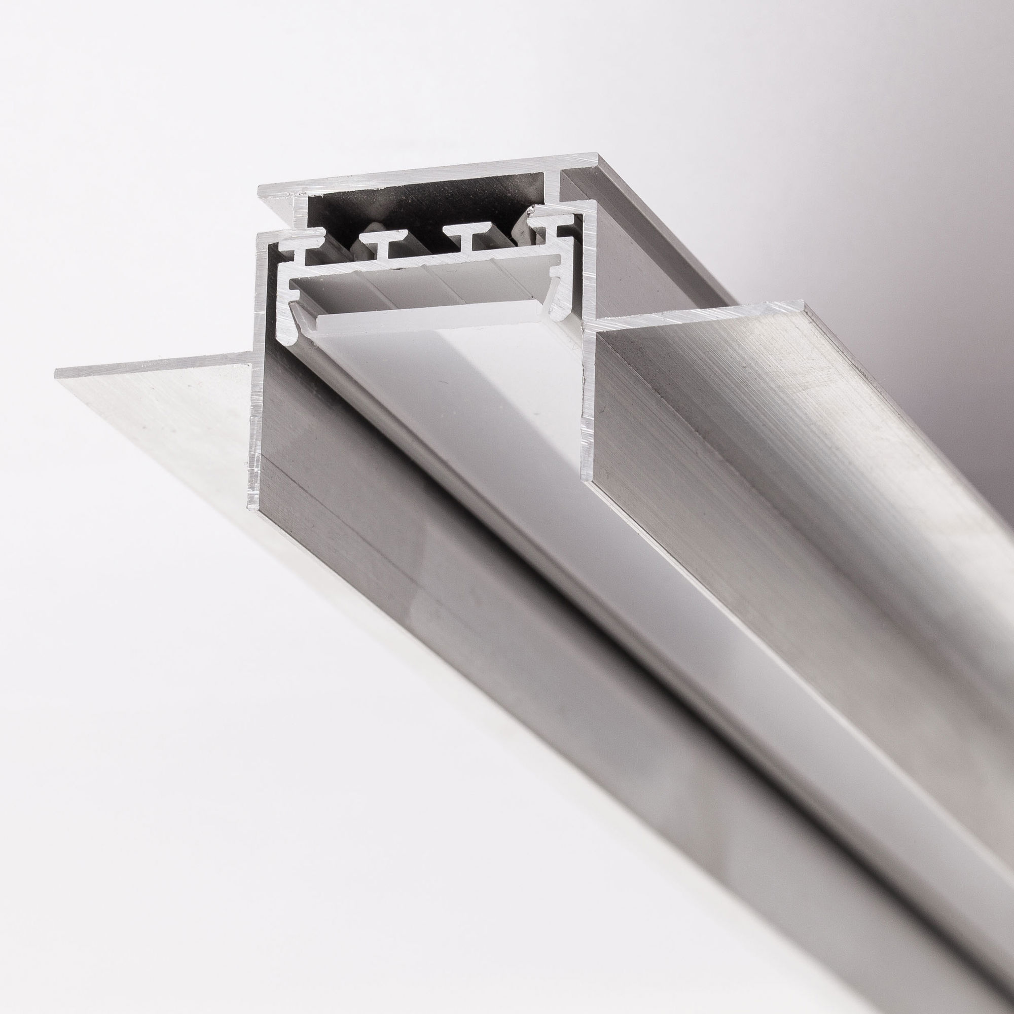 Giza Surface Extrusion Profile Aluminium 2000mm | Mr Resistor Lighting