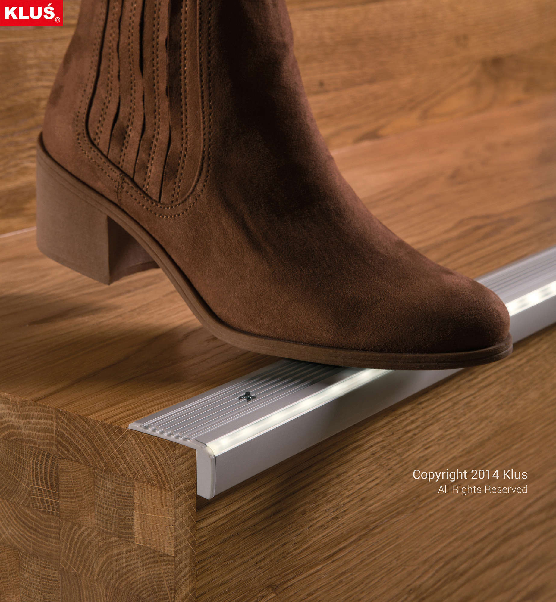 STEKO Step Extrusion Profile 2.07m Aluminium | Mr Resistor Lighting