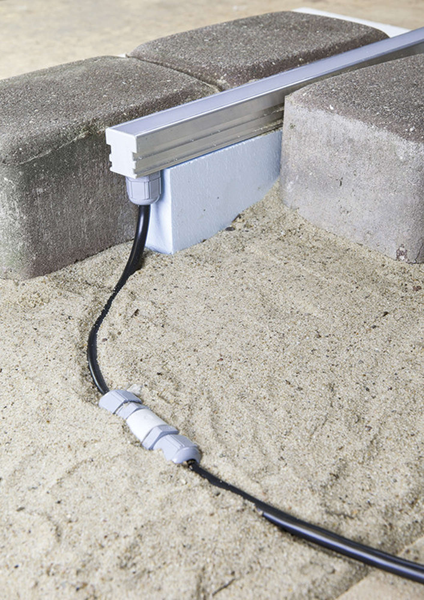 Line Recessed Extrusion Profile 1070mm Aluminium | Mr Resistor Lighting