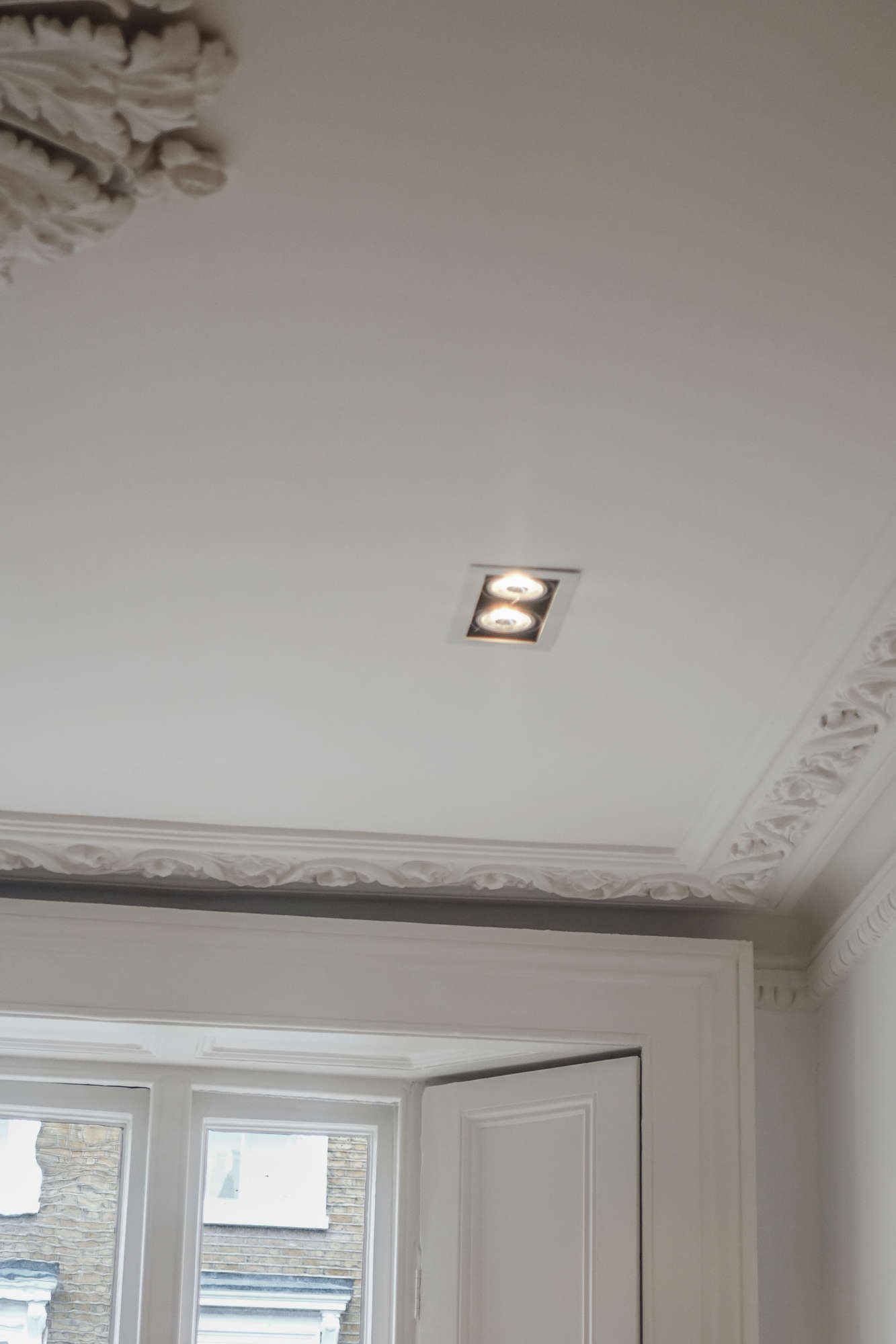 Grid Double Downlight GU10 / AR70 240V 2 x 50W White | Mr Resistor Lighting