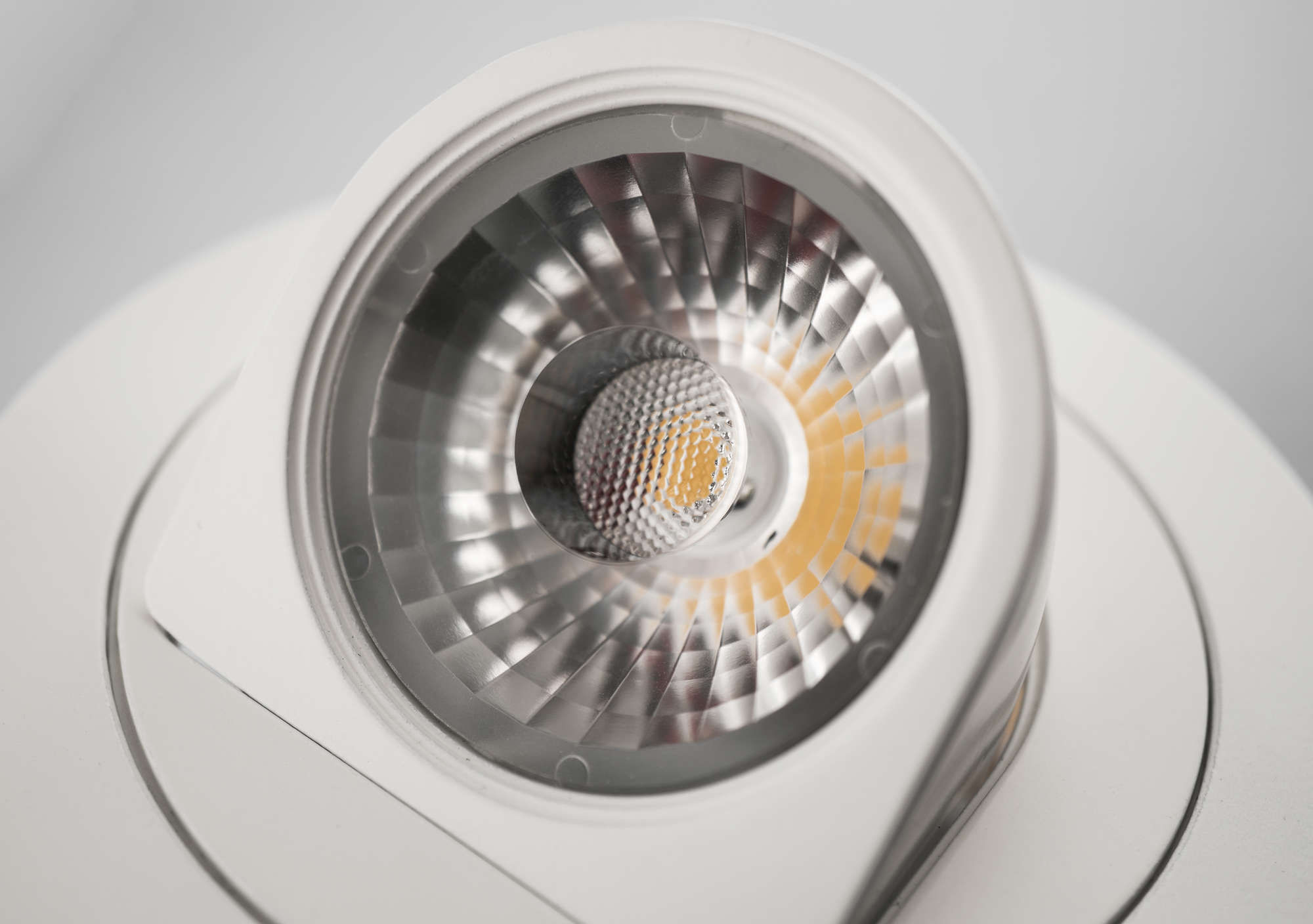 LED Adjustable Scoop 240V 9W White 3000K Warm White | Mr Resistor Lighting