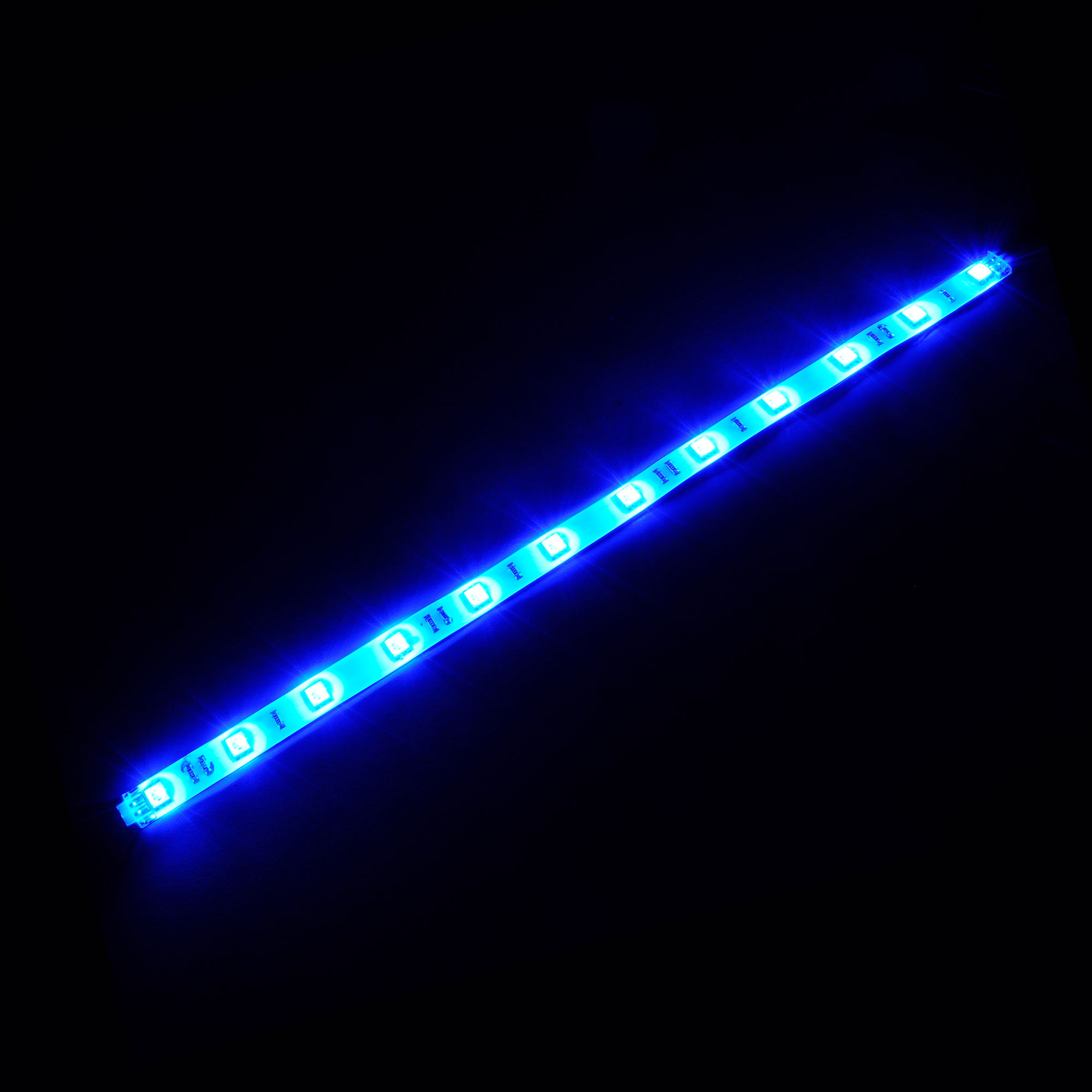 LED Tape 30 RGB 3m (12xSMD 5050 LEDs) 12V Remote Kit 3m 2W | Mr ...