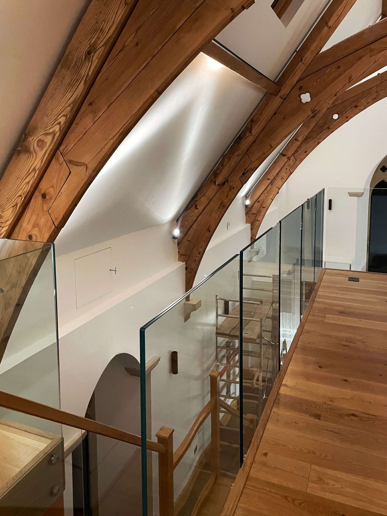 Tube Spotlight Flat Screw Plate GU10 240V 35W White | Mr Resistor Lighting