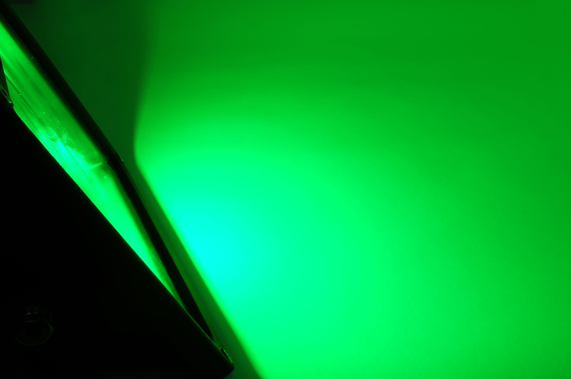 LED Floodlight 240V 30W (=300W) Green | Mr Resistor Lighting