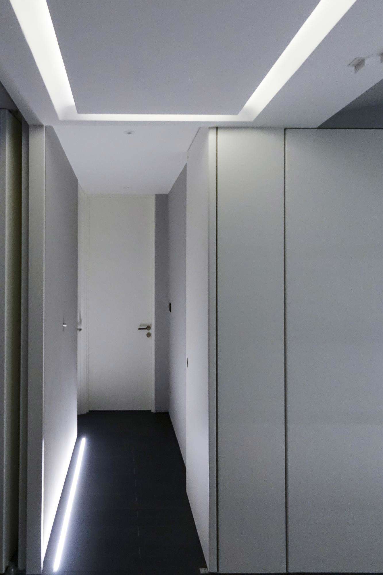 Line HR Recessed Extrusion Profile Aluminium 1070mm | Mr Resistor Lighting